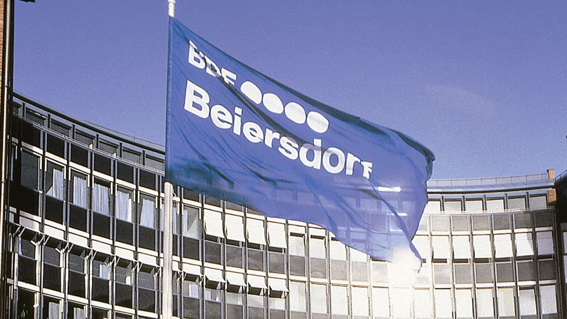 Beiersdorf AG erwirbt 100% seiner türkischen Landesgesellschaft